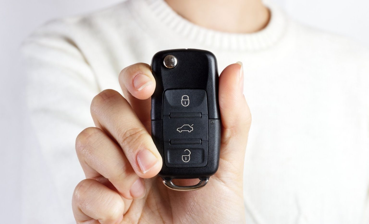 Repairs & Replacement Keys - Leeds Car Key Centre key cutting and alarms